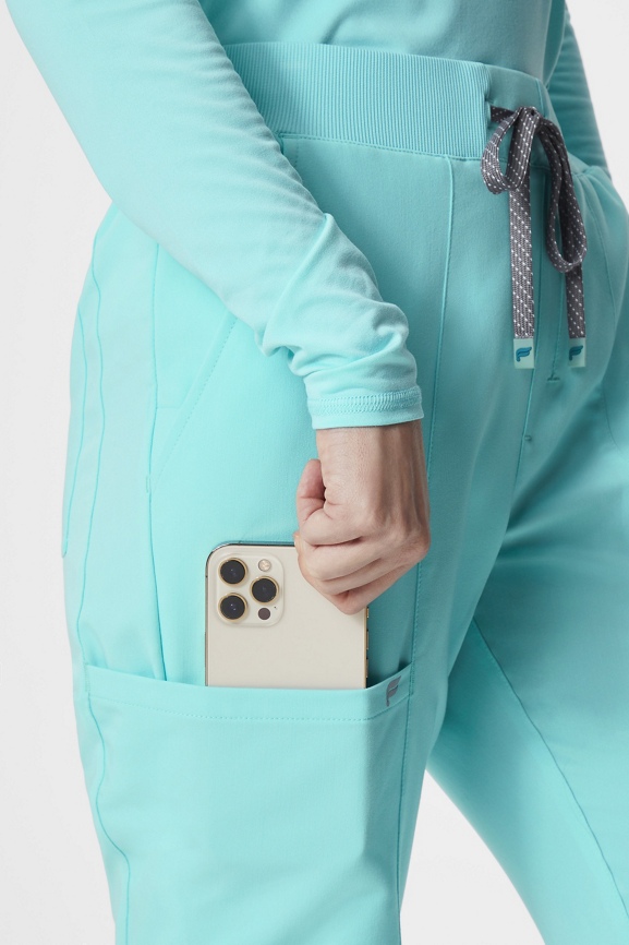 Core Long-Sleeve + High-Rise On-Call 2-Piece Set - Fabletics