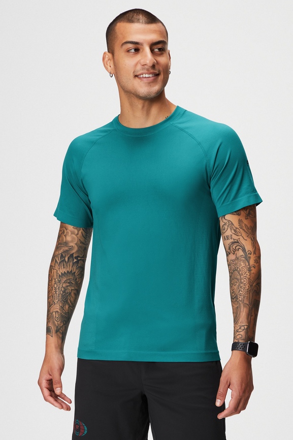 The Uniform Pro 2-Piece Outfit - Fabletics Canada