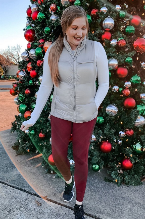 Elliot Packable Puffer Vest - Fabletics Canada