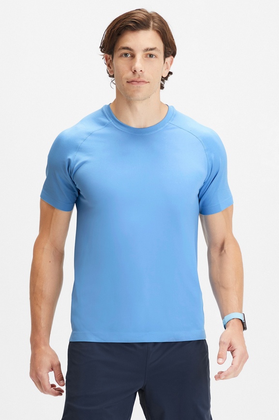 Mens Workout Shirts - Tops for Fitness, Gym & Sports | Fabletics Men