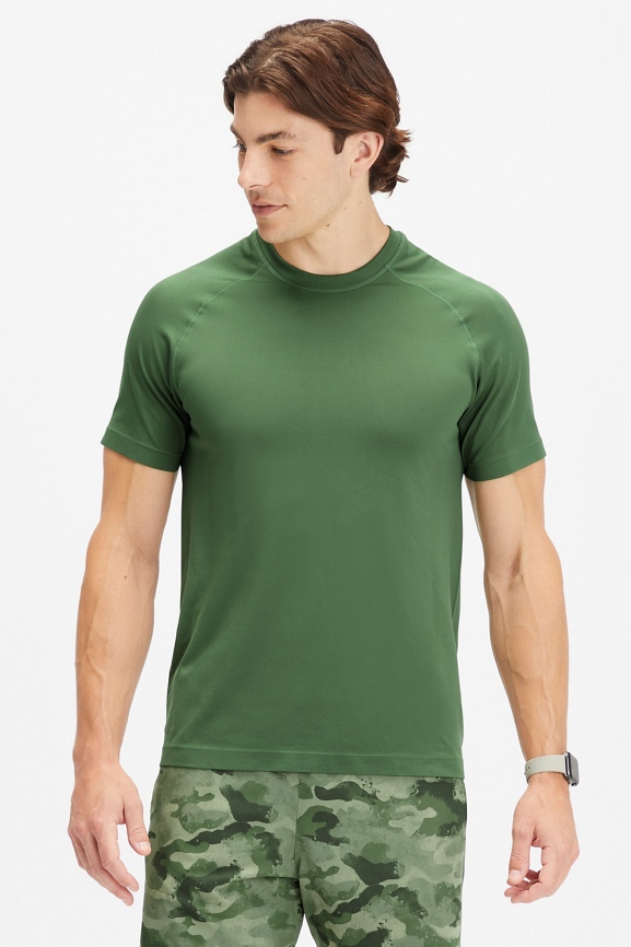 Mens Workout Shirts - Tops for Fitness, Gym & Sports | Fabletics Men