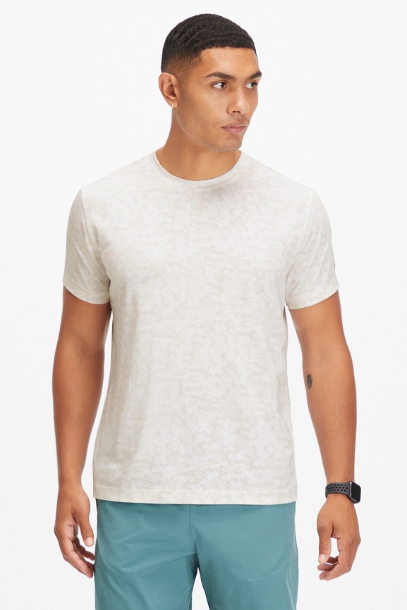 Mens Workout Shirts - Tops for Fitness, Gym & Sports | Fabletics Men