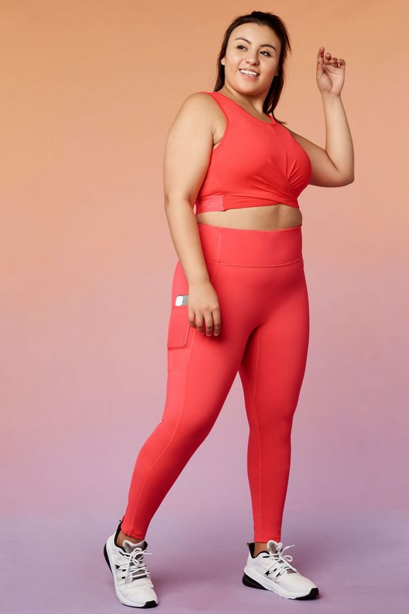 Pia Powertouch Light Front Twist Tank - Fabletics