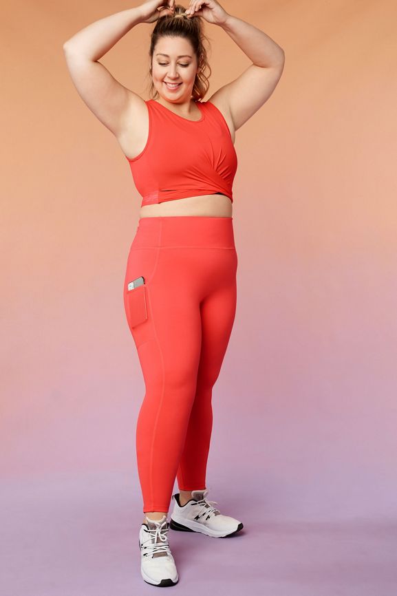 Pia Powertouch Light Front Twist Tank - Fabletics